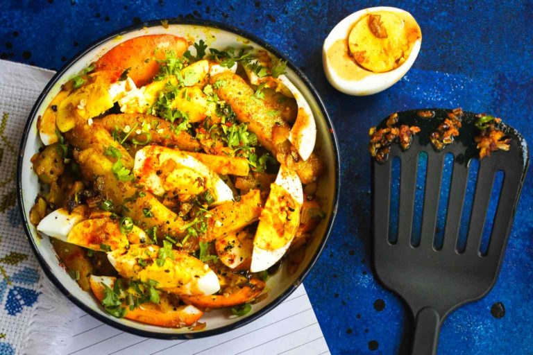 Boiled Egg Akuri with Potatoes | ThePepperCook