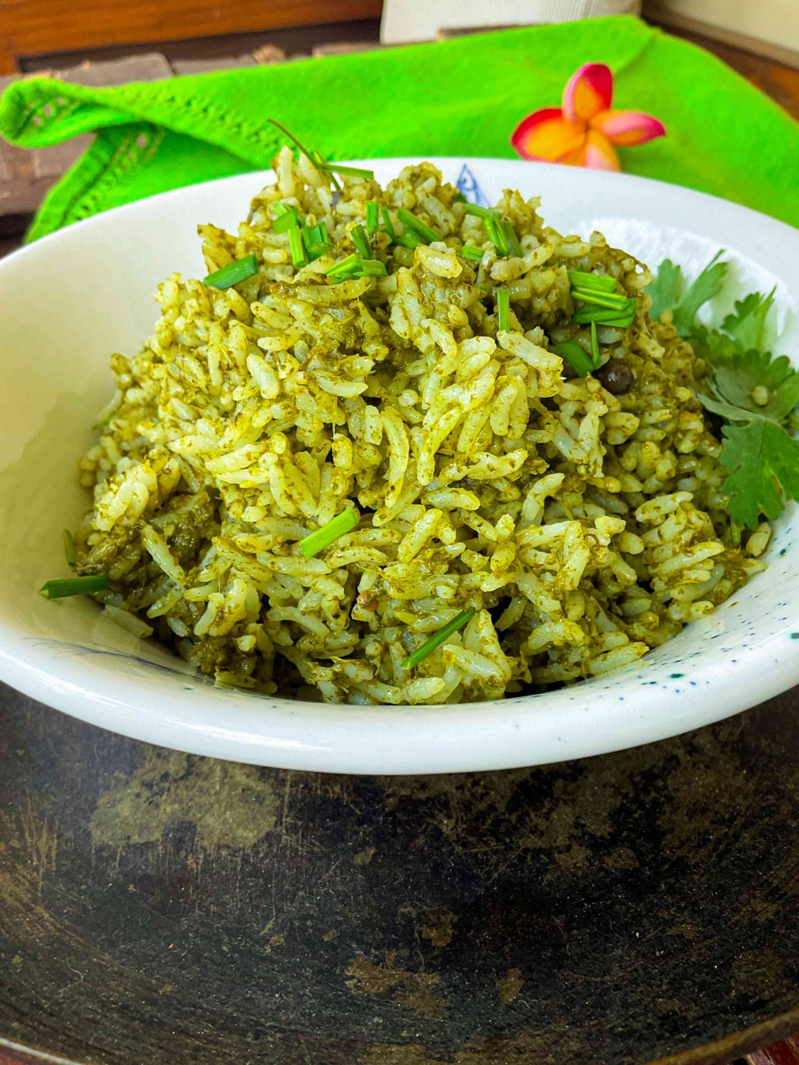 Garlicky Green Rice | ThePepperCook
